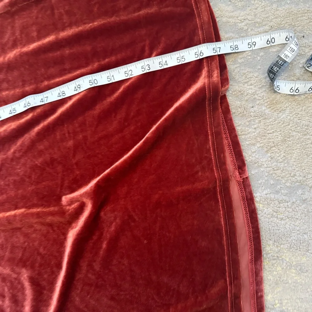 Ever Pretty | Dresses | Every Pretty Ever Reine Long Velvet Maxi Dress ...